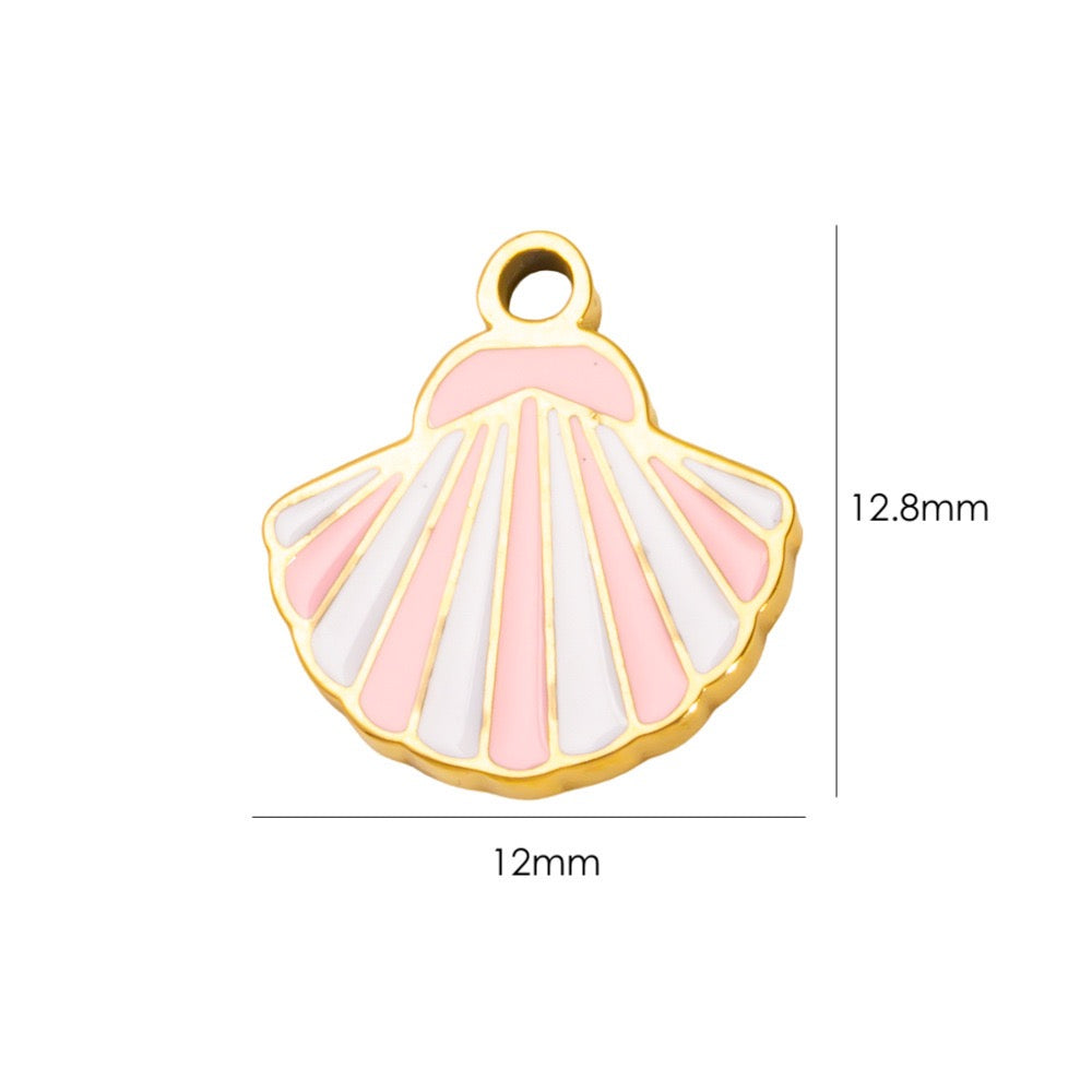Small baby pink shell charm – Maléa